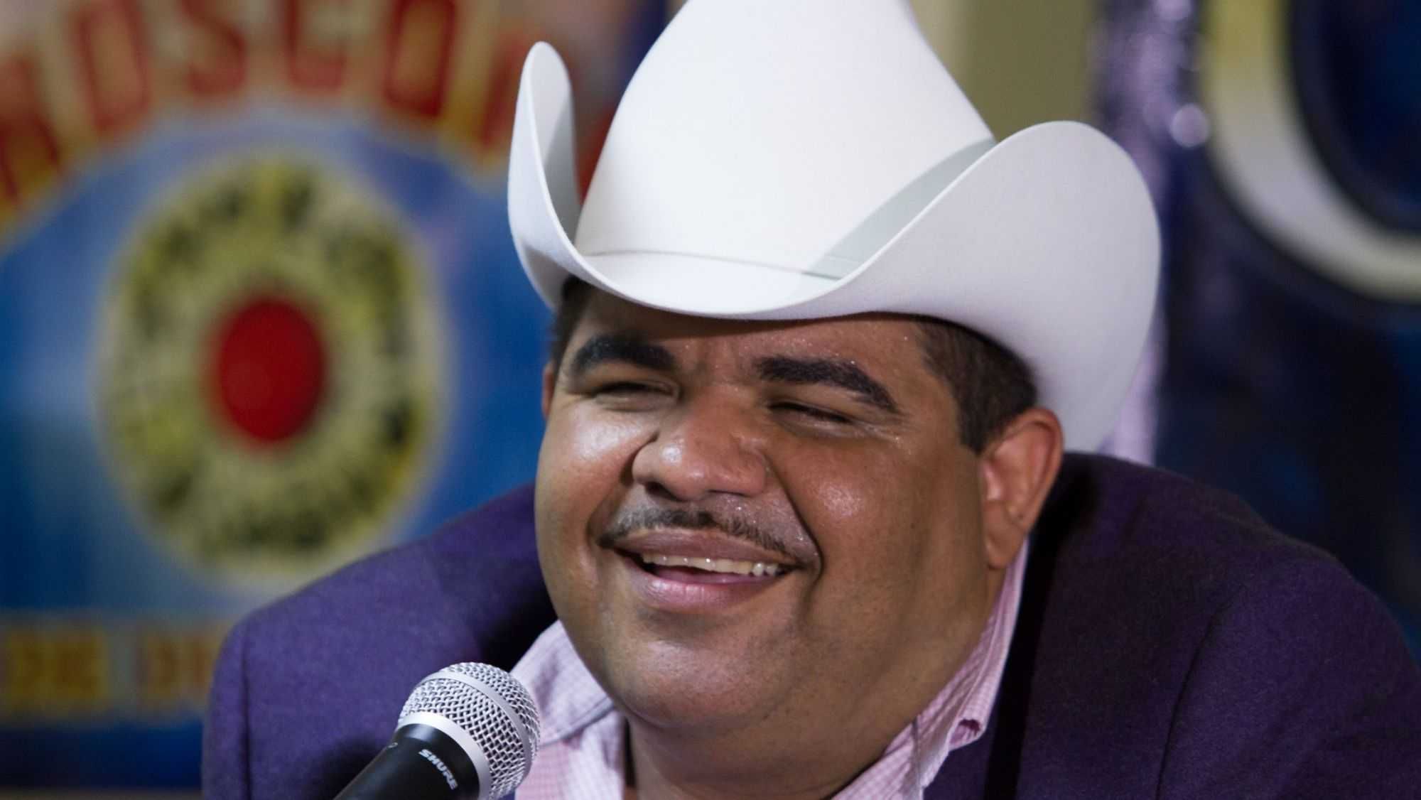Chuy Lizárraga lanza su sencillo “Tu mami”