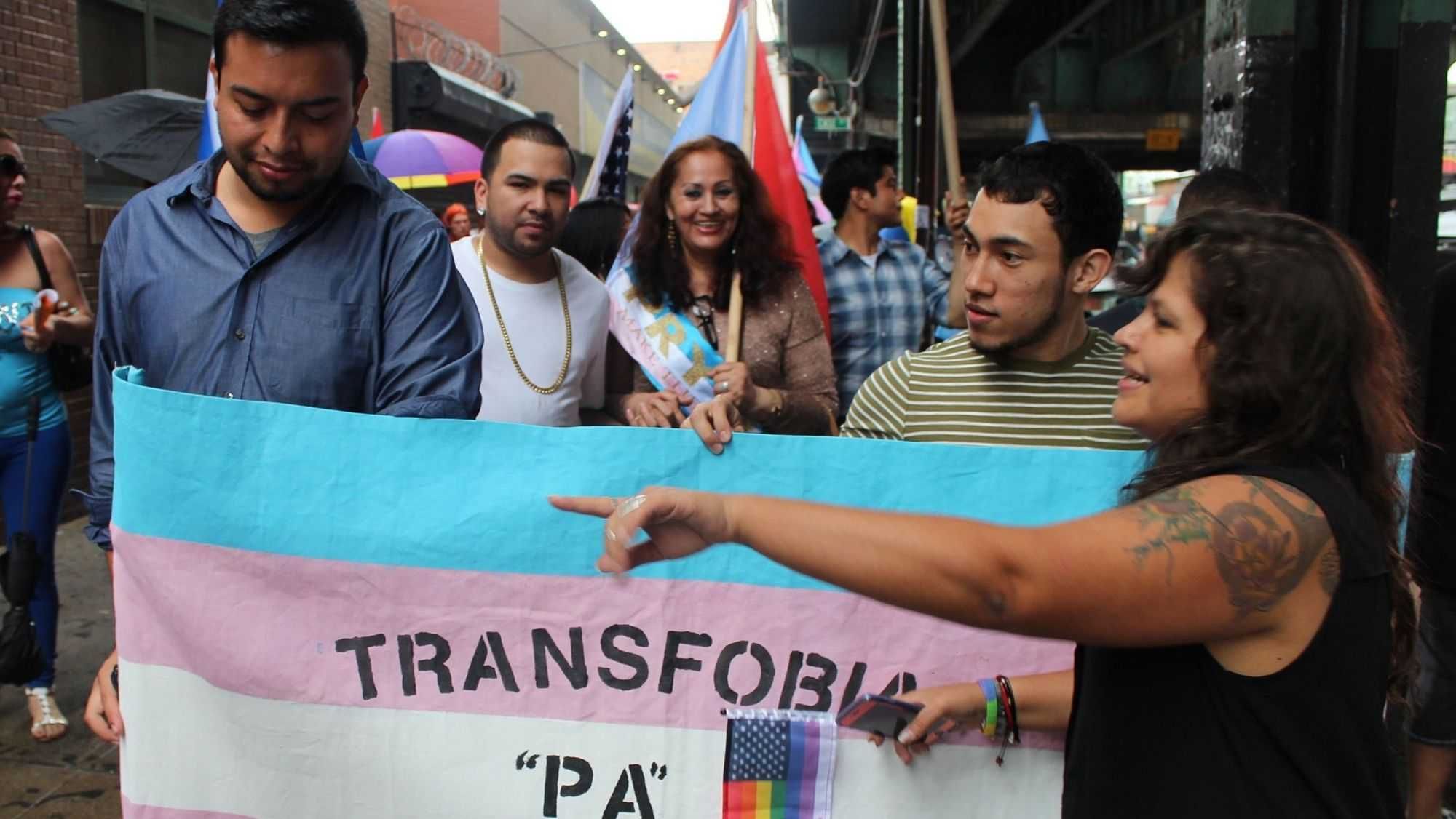 Figuras transgénero y transexual encabezan Marcha del Orgullo LGB...