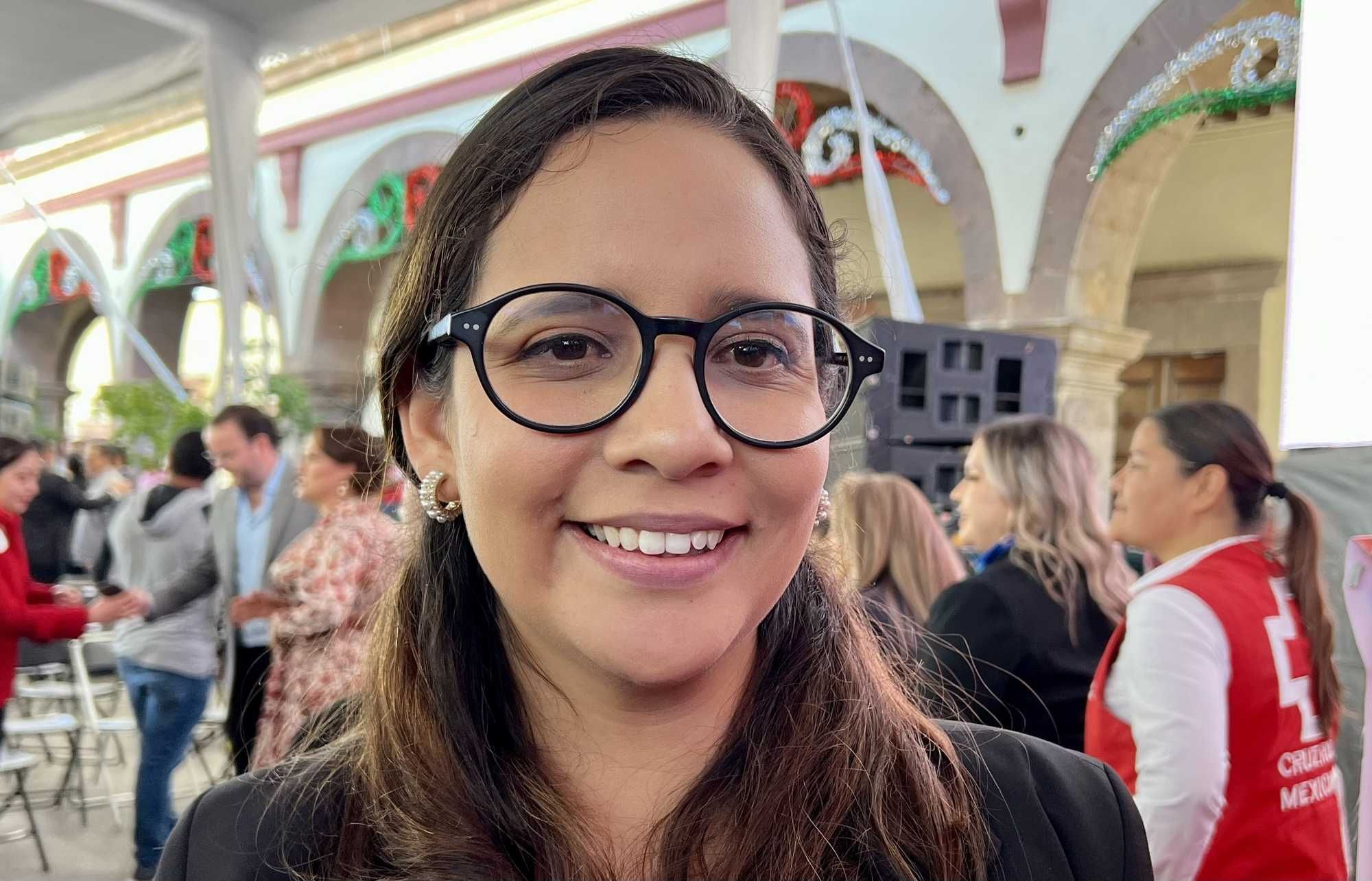 Sharon López Asegura Su Compromiso con MORENA y Santiago Nieto