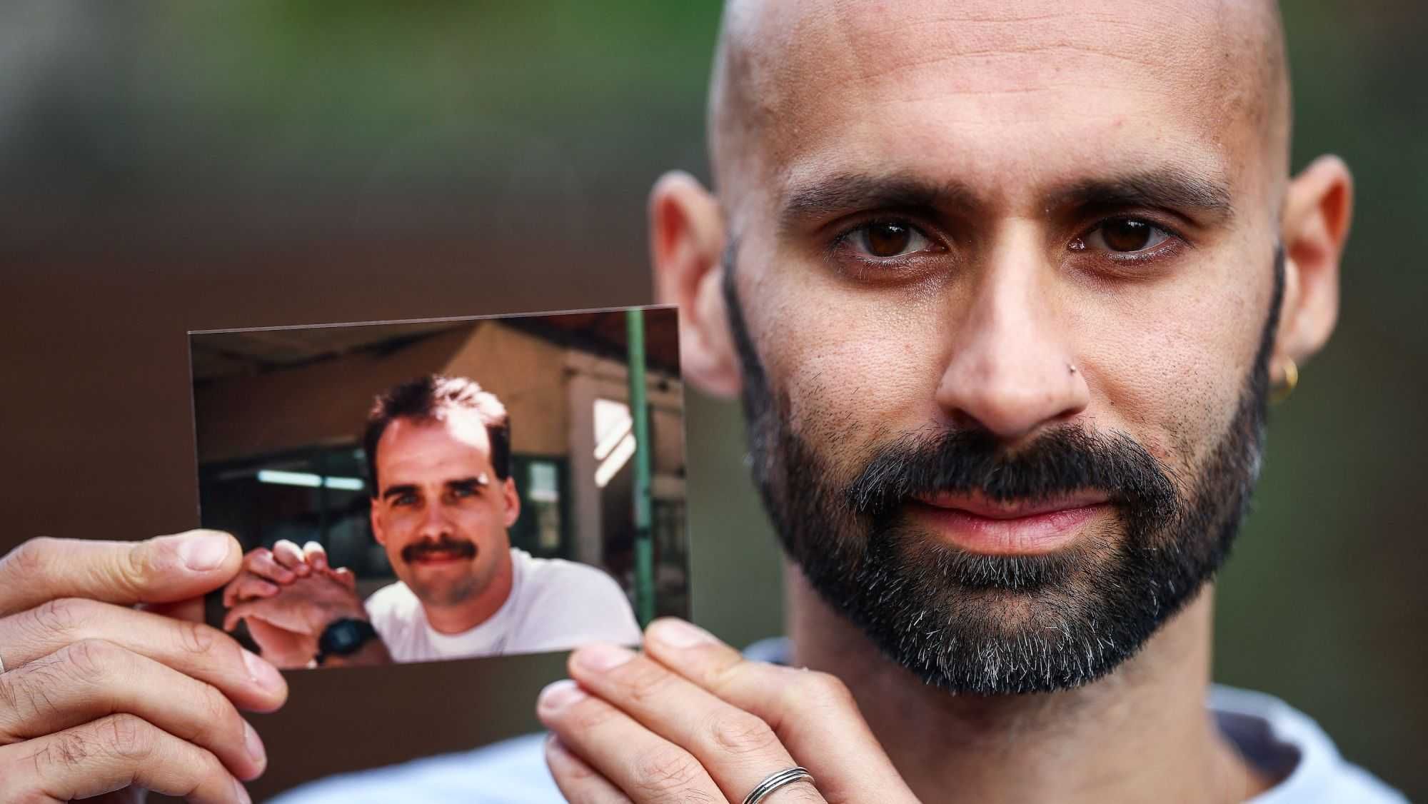 El combate de un hijo para la legalización "vital" de la eutanasi...