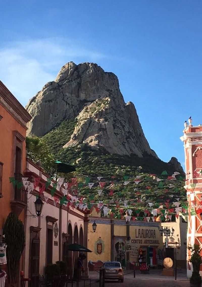 Pueblo Mágico de Bernal se vestirá de blanco para recibir primave...