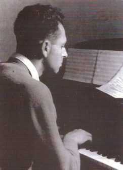 A un siglo de su nacimiento, resuena música de Carlos Jiménez Mab...